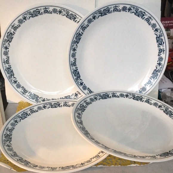 Corelle | Dining | Vintage Corelle Old Towne Blue Onion Pattern 4 ...